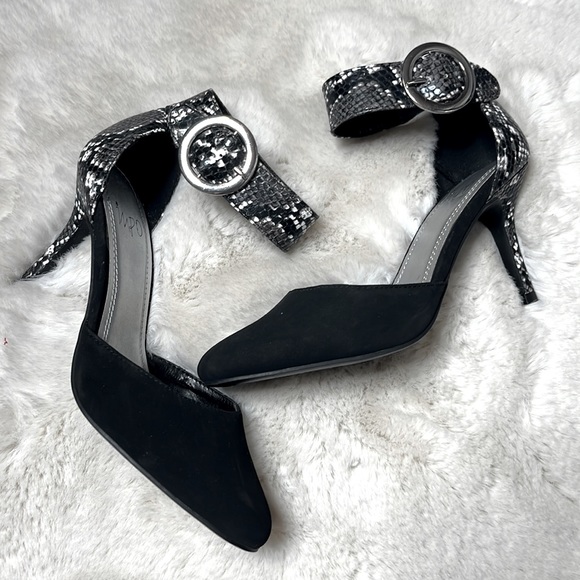 Impo | Shoes | New Impo Tannie 75 Black Snake Skin Ankle Strap Heels ...